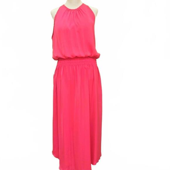 Dresses | Shebird Emma Pink Satin Dress Built In Bra Fits Bra Size 4dd ...